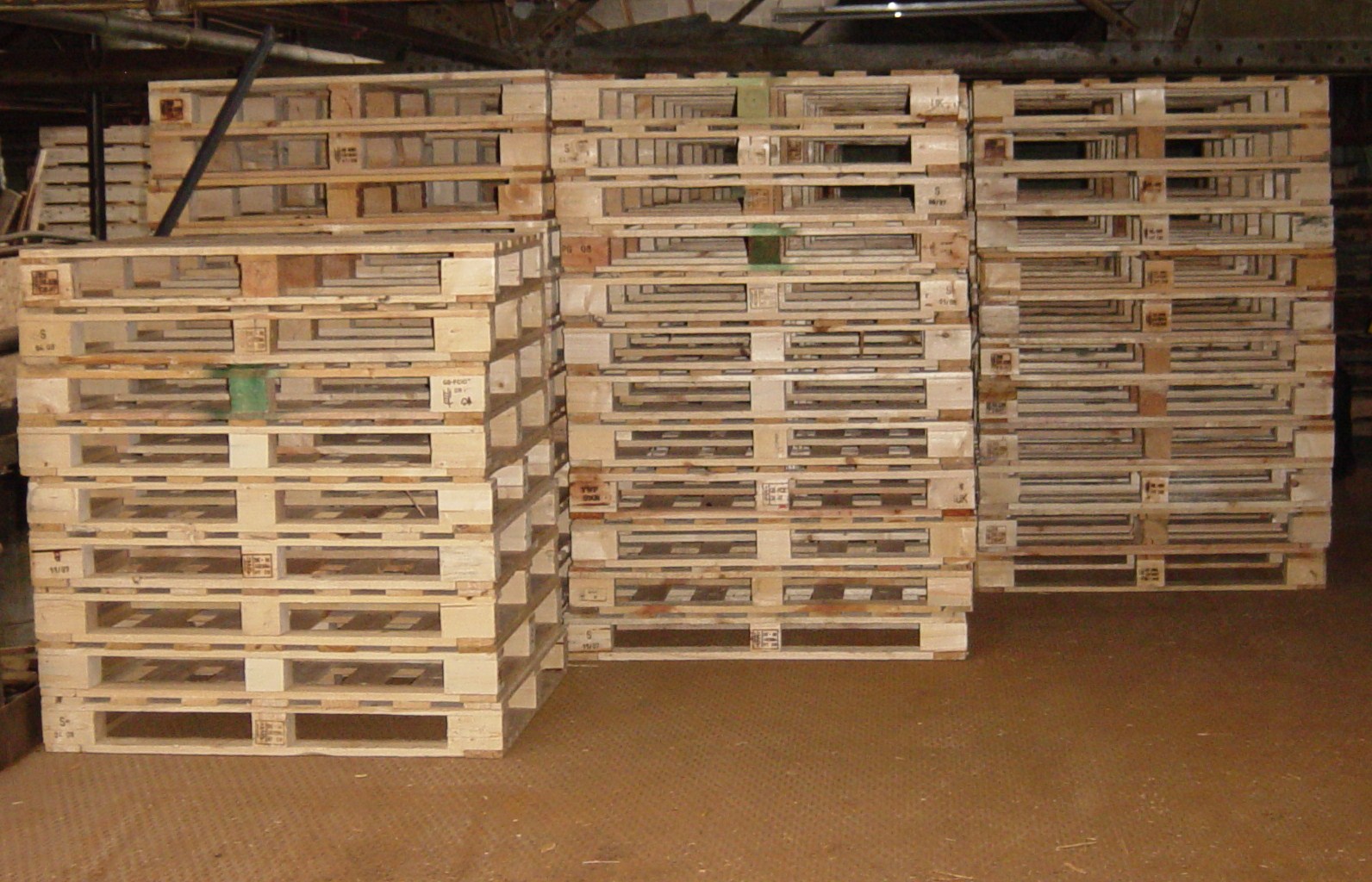 Produk Packaging: Pallet Kayu/Wooden Pallet/ISPM 15/IPPC/Fumigation ...