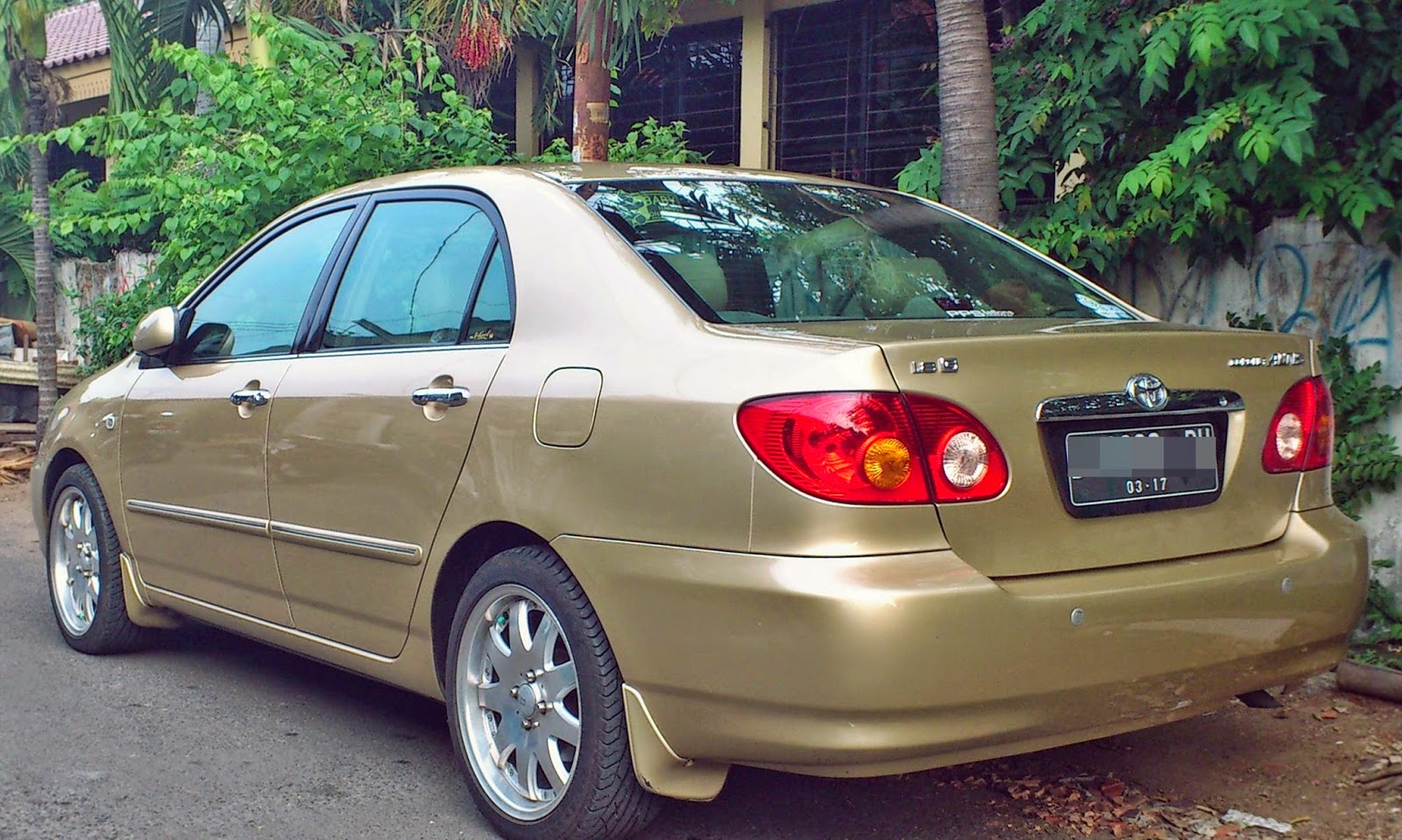 Modifikasi Toyota Corolla Altis 2003