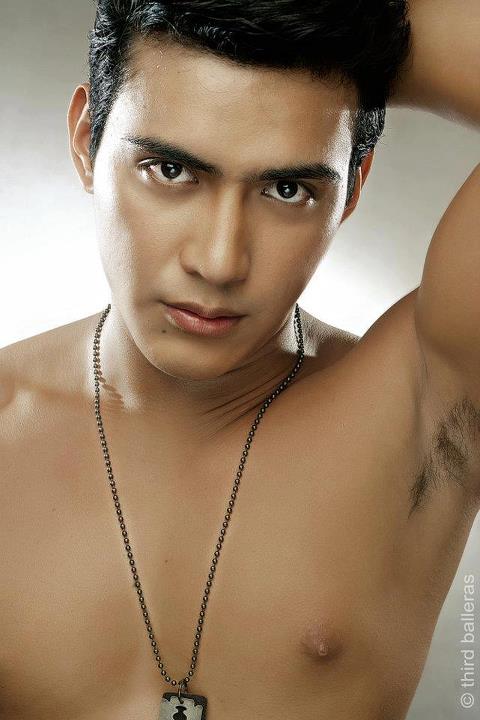 Make Me Blush: G.A. Villafuerte's Kapa - Grappling in the Dark