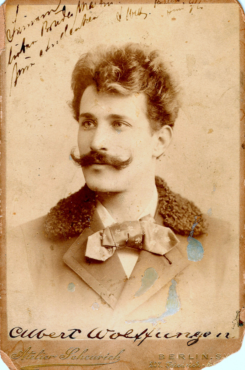 Oh, by the way...: BEAUTY: Men--Handsome Historical Hunks