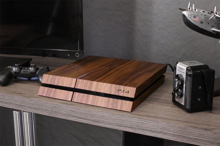 Toast Wooden PS4 Cover | The Collective Loop