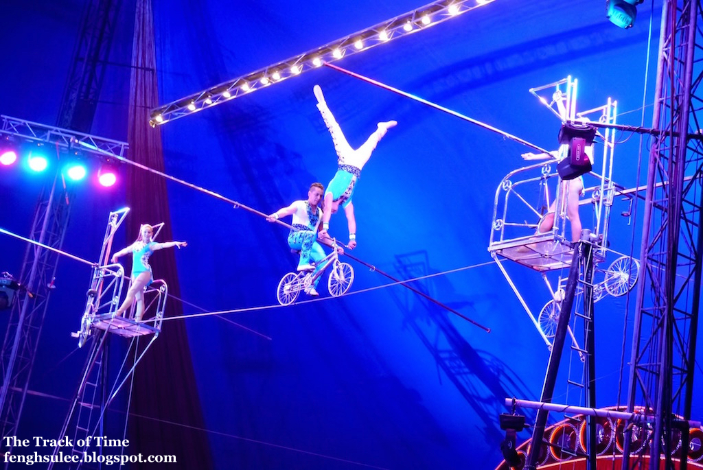 Big E 2015 - Circus Spectacular | The Track of Time
