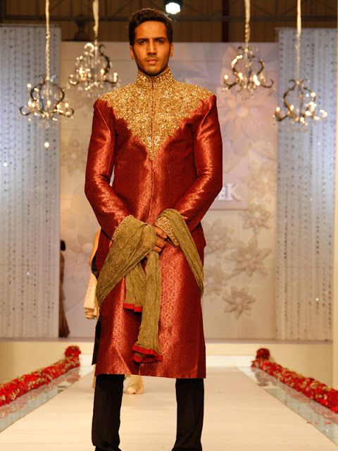 Latest Shadi Dresses ~ Latest Stylish Fashion All Around the World