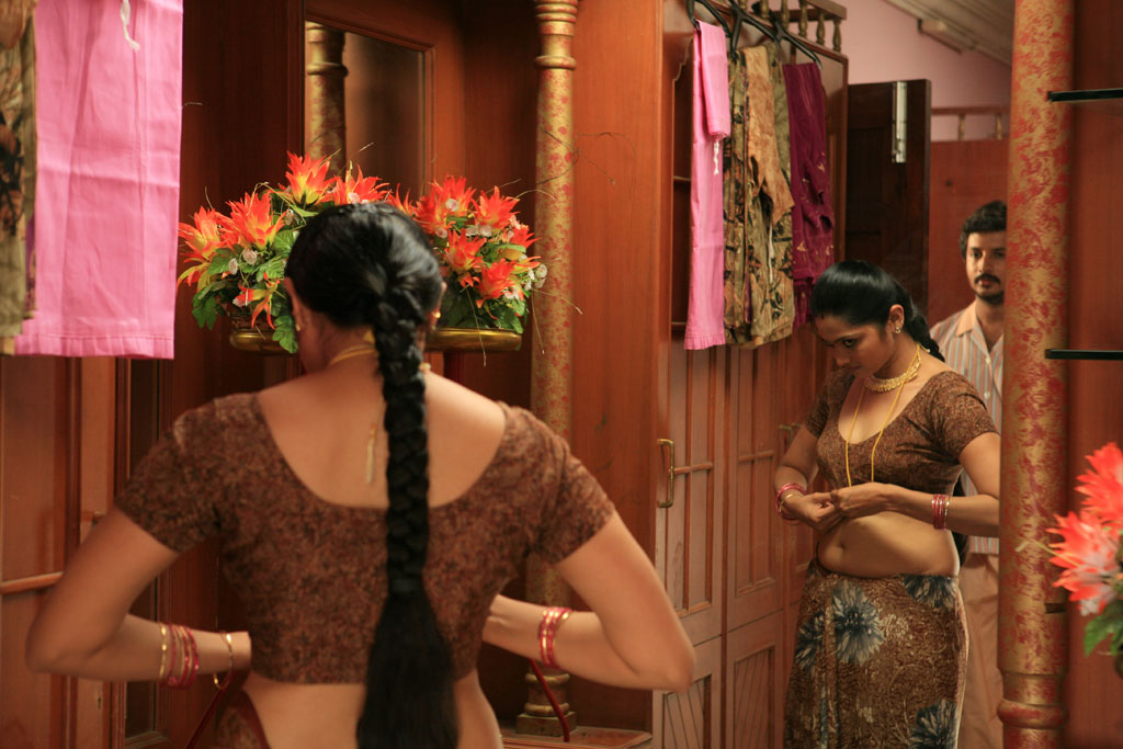AUNTY KAMBI KATHAKAL : Ente Chitta Thanna Sukham New Malayalam Kambi Katha AUNTY KAMBI KATHAKAL : Ente Chitta Thanna Sukham New Malayalam Kambi Katha