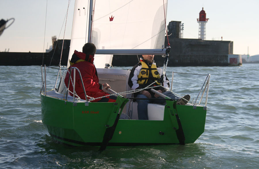 Micro Cruisers: Cartoon 400: