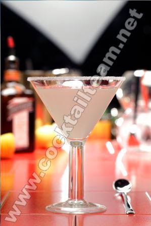 Cocktail do Dia - BALALAIKA