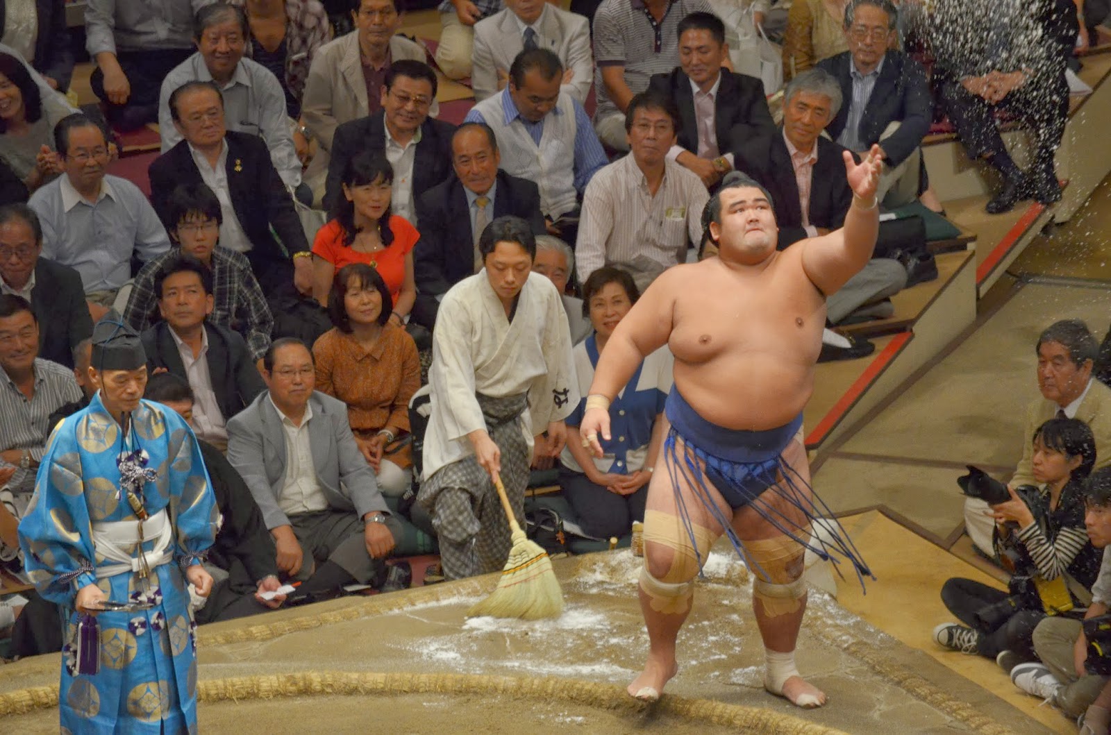 Whitings in Tokyo: O Sumo!