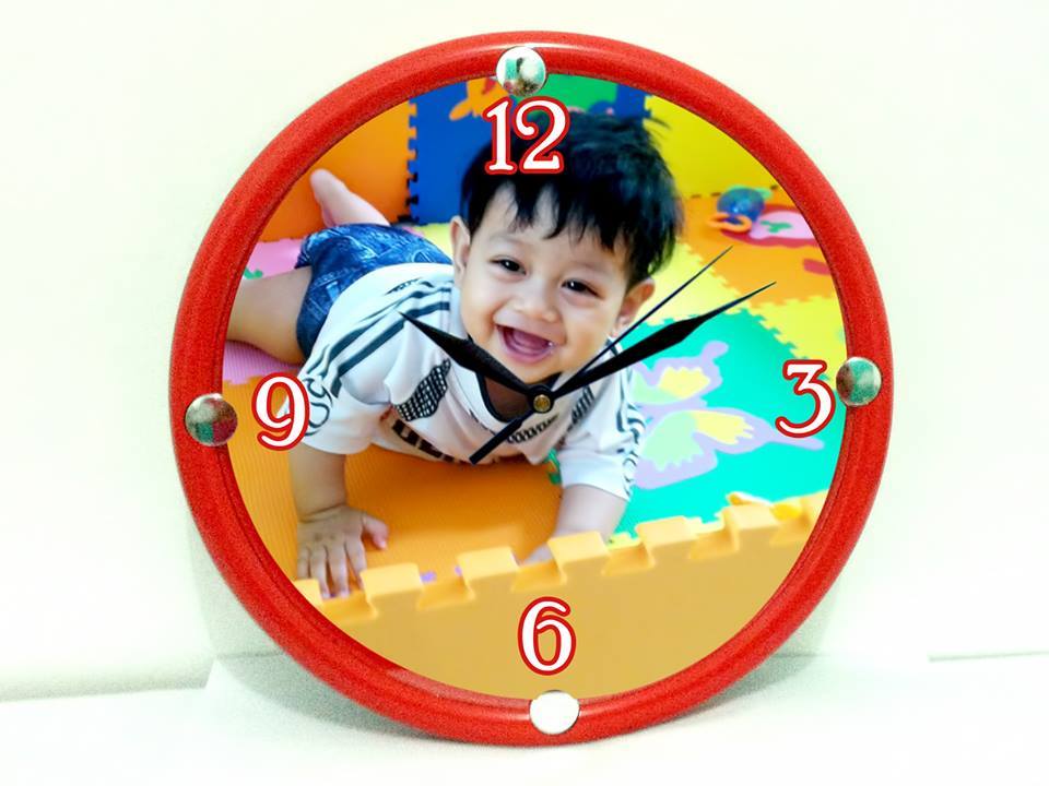 Art Digital Design: jam dinding lucu, unik, dan keren