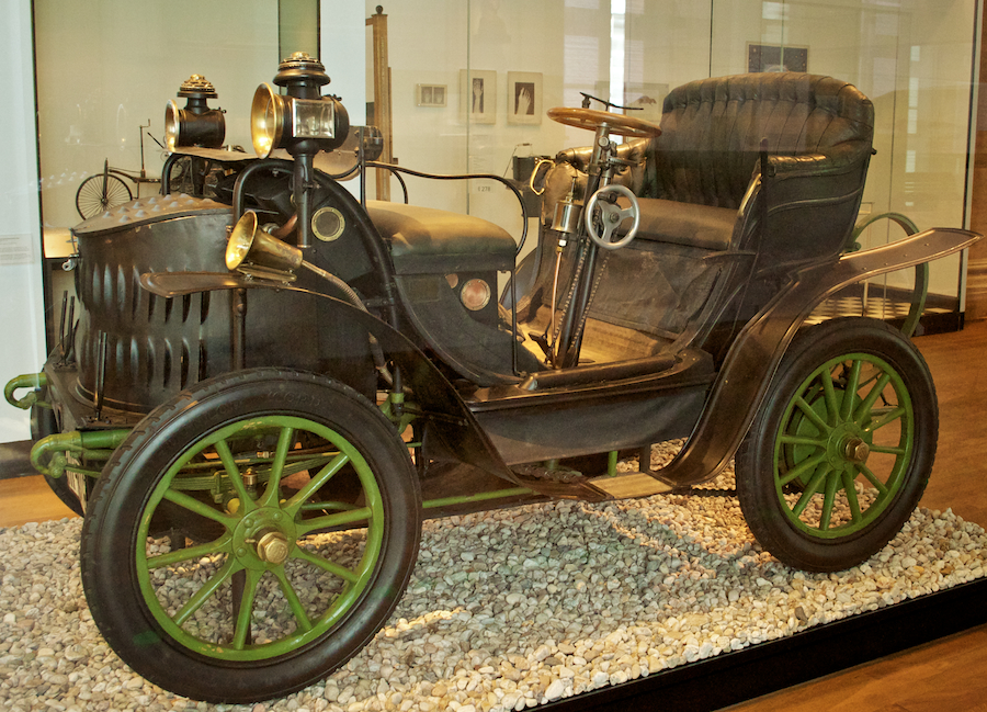 Tomatoes From Canada: The Museum of German History, Berlin