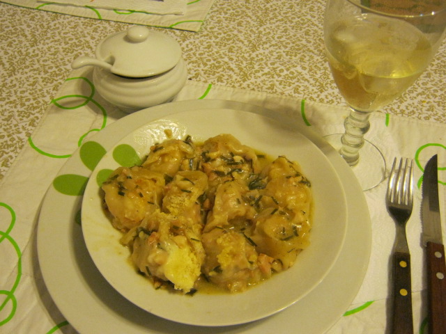 Agnolottis Caseros don 2 Salsas diferentes