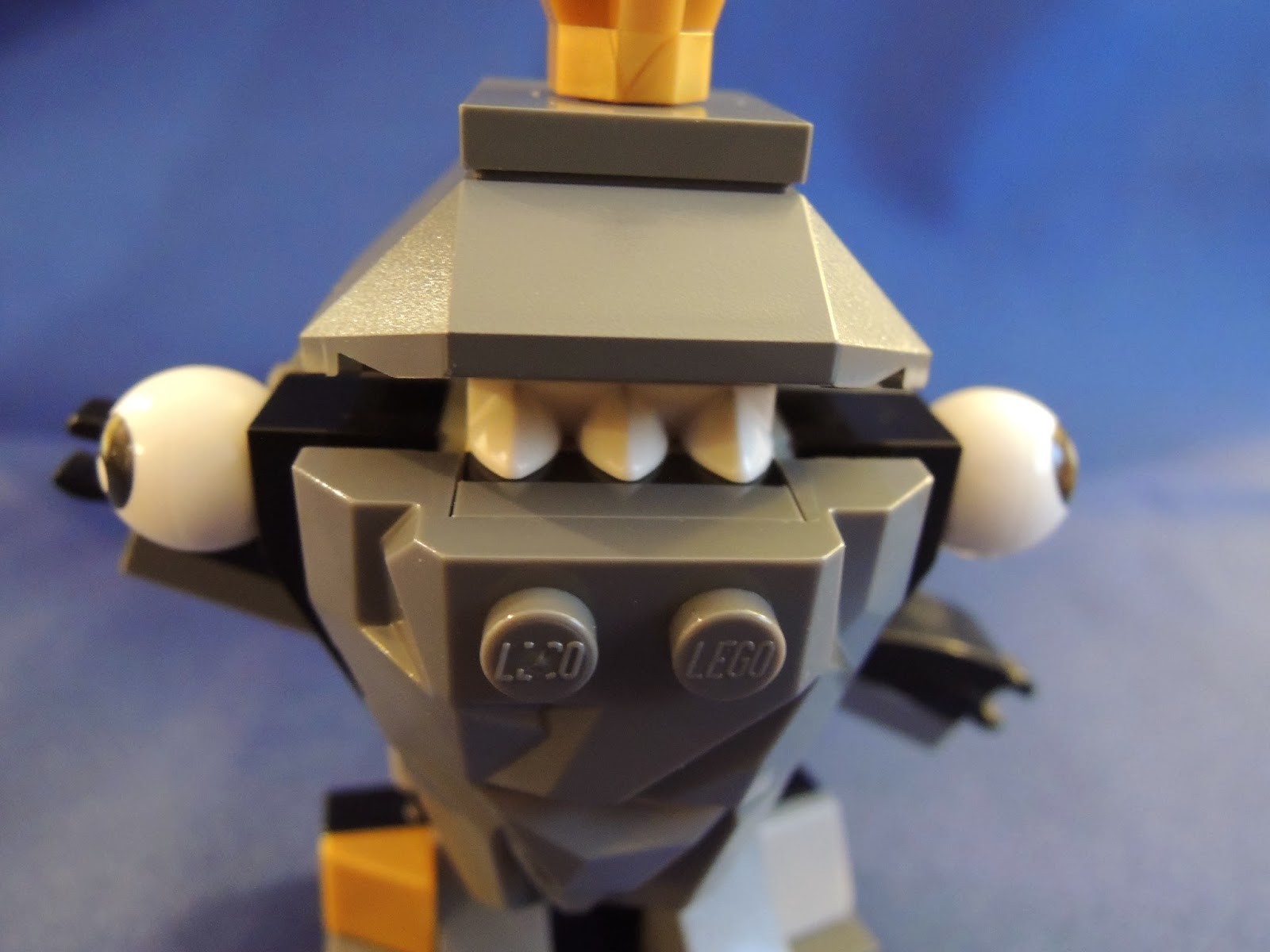 LEGO FAN and Videos!: LEGO MiXeLs! Building the SHUFF 41505