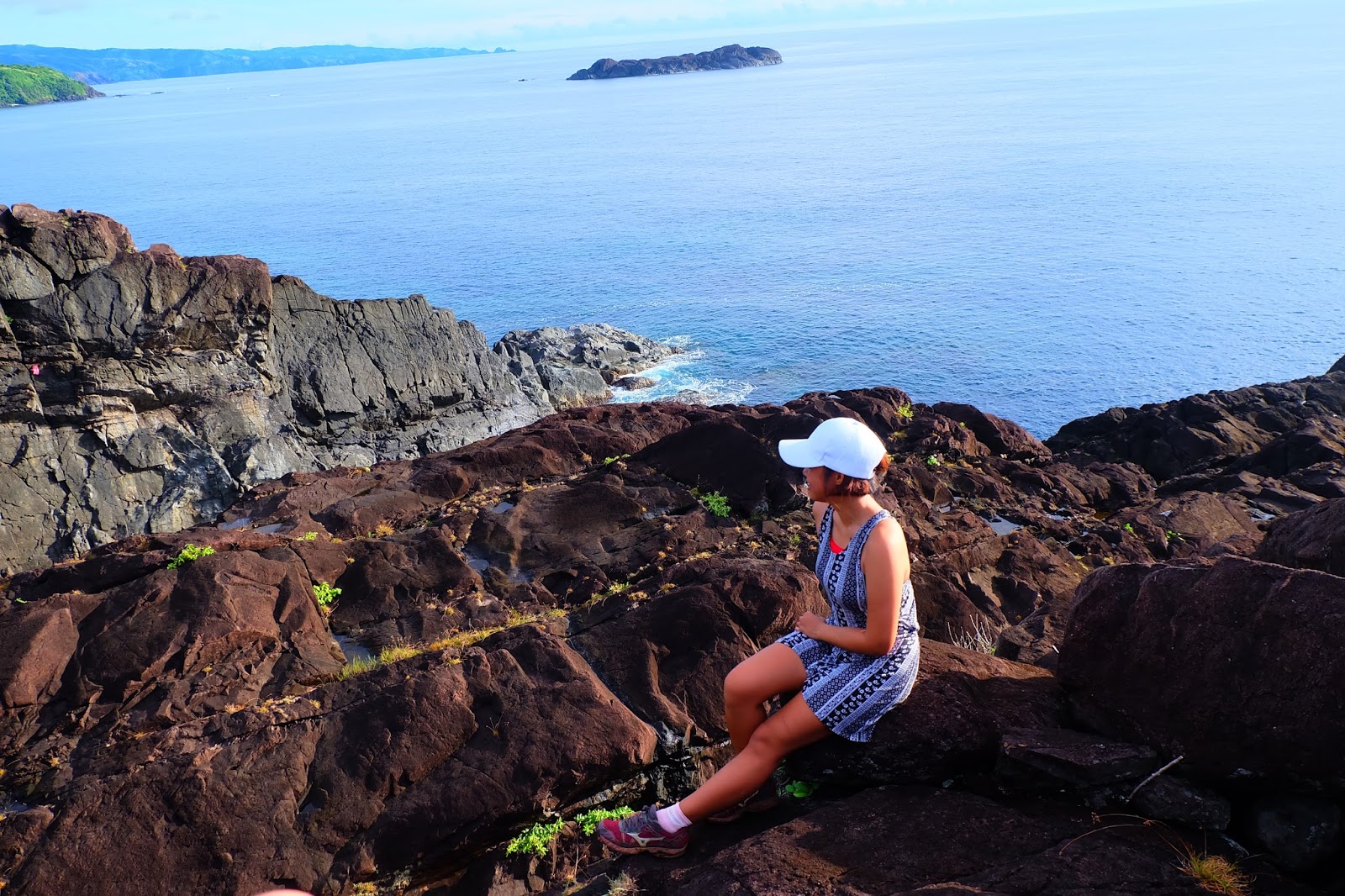 A Day Trip to Binurong Point, Catanduanes - From The Highest Peak to ...