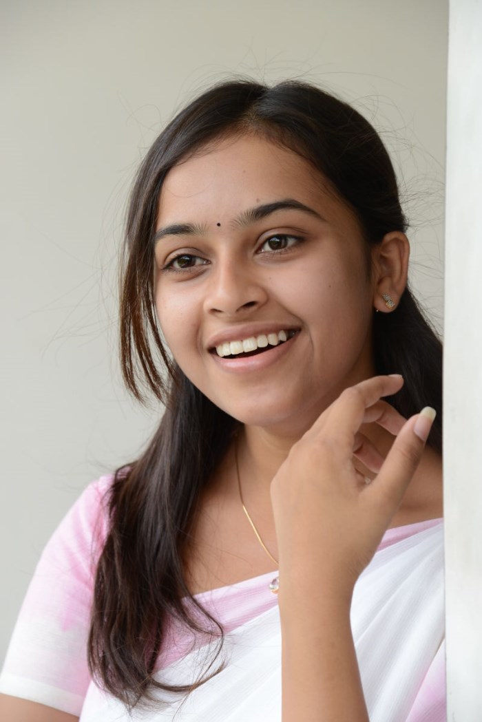 Sree Divya Latest Stills - Hot PHOTOSHOOT Bollywood, Hollywood, Indian ...