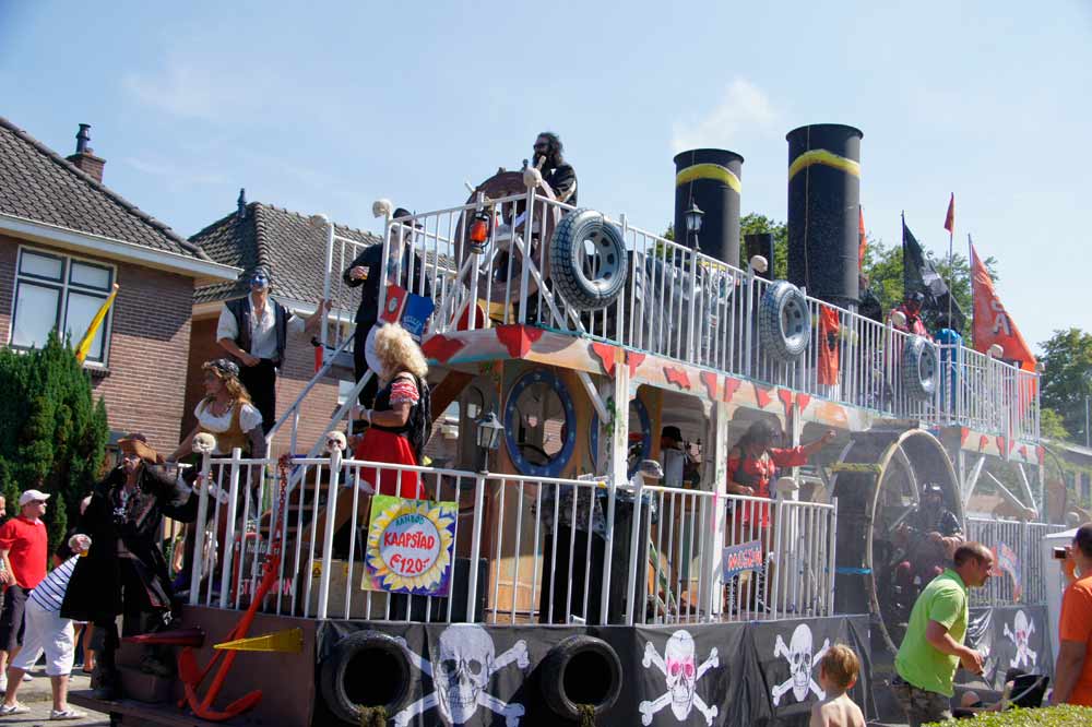 Wandel-, Fiets- en FotografieWeblog: Schoolfeest Goor