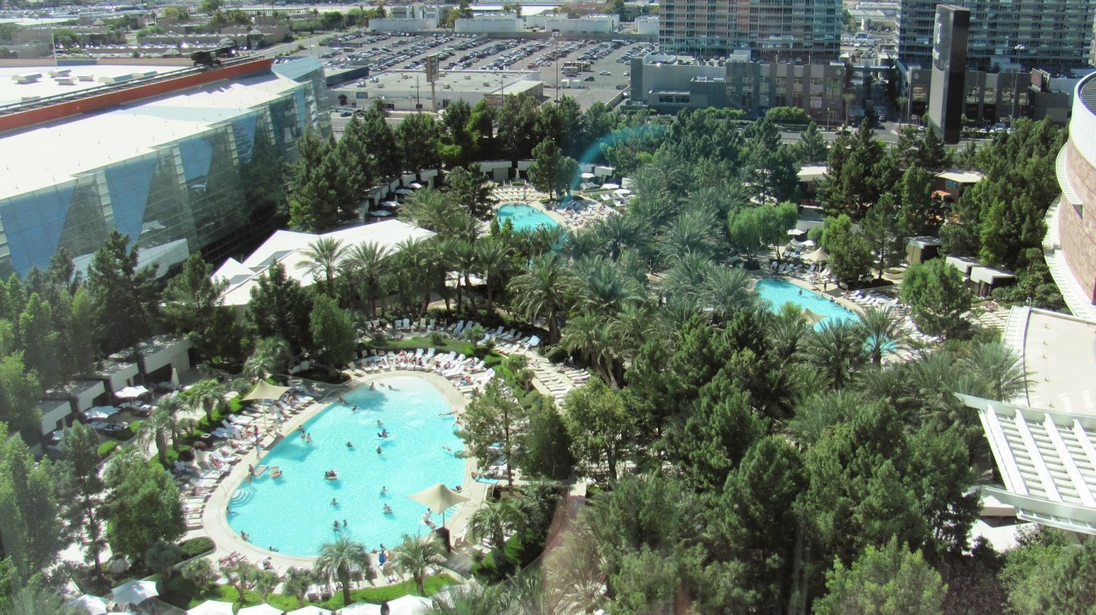 Vegas Reviews: Aria Resort & Casino - "Heaven on Earth"