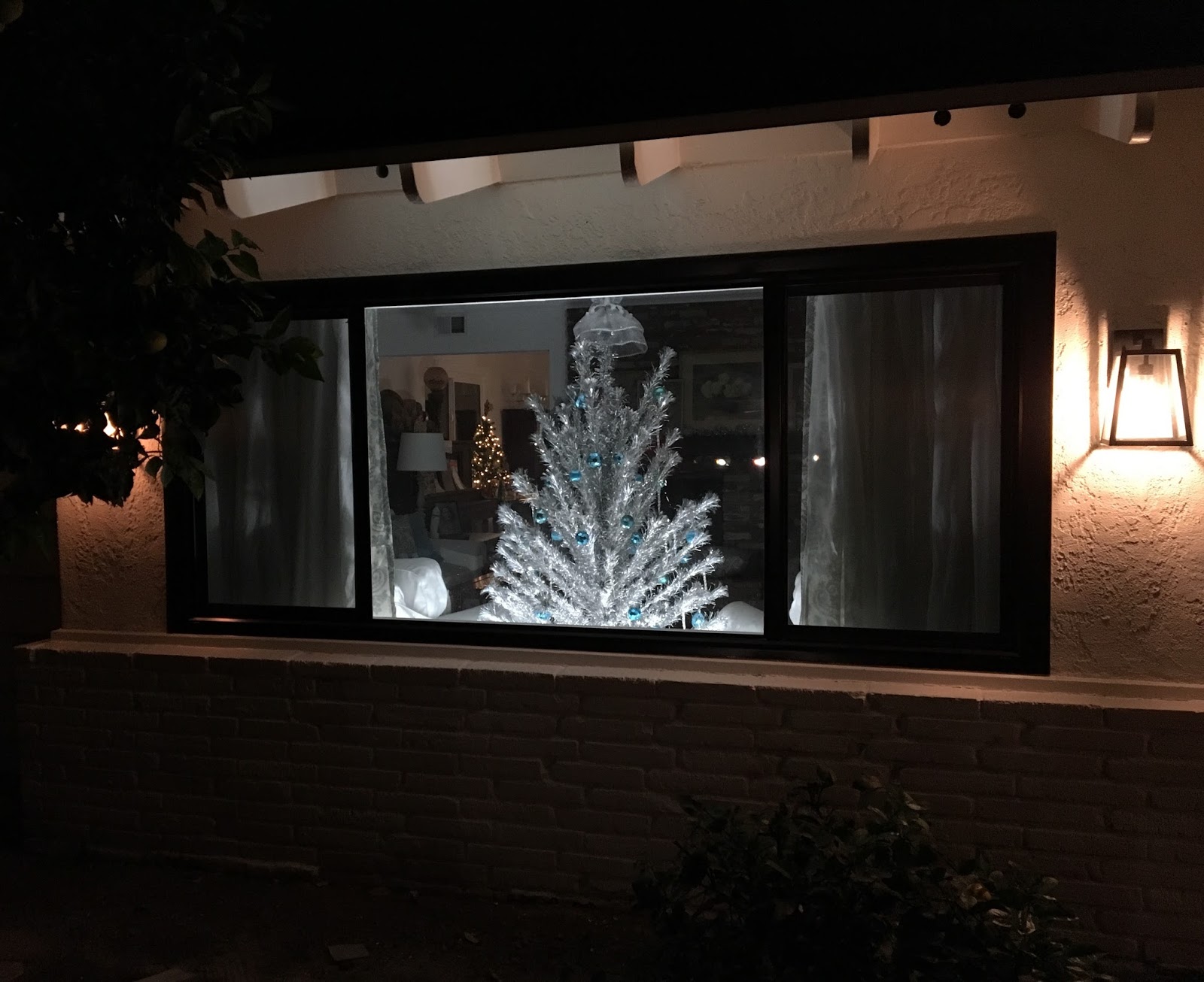 wacky tacky: Crazy Crafty: wacky tacky Tree Toppers Two Ways