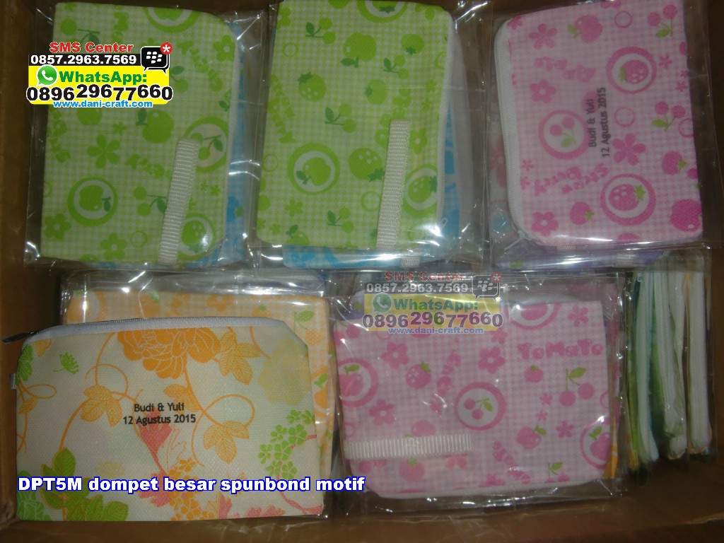 Souvenir Dompet Besar Kain Spunbond Bermotif | Souvenir Pernikahan