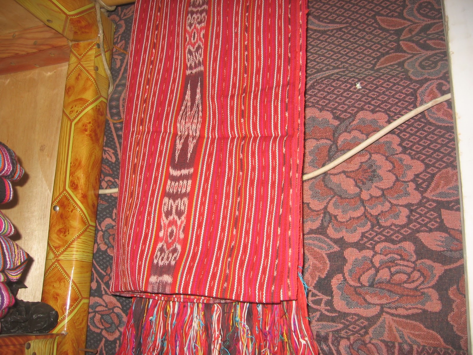 TLcultura: Tais Timor: the expression and the reality