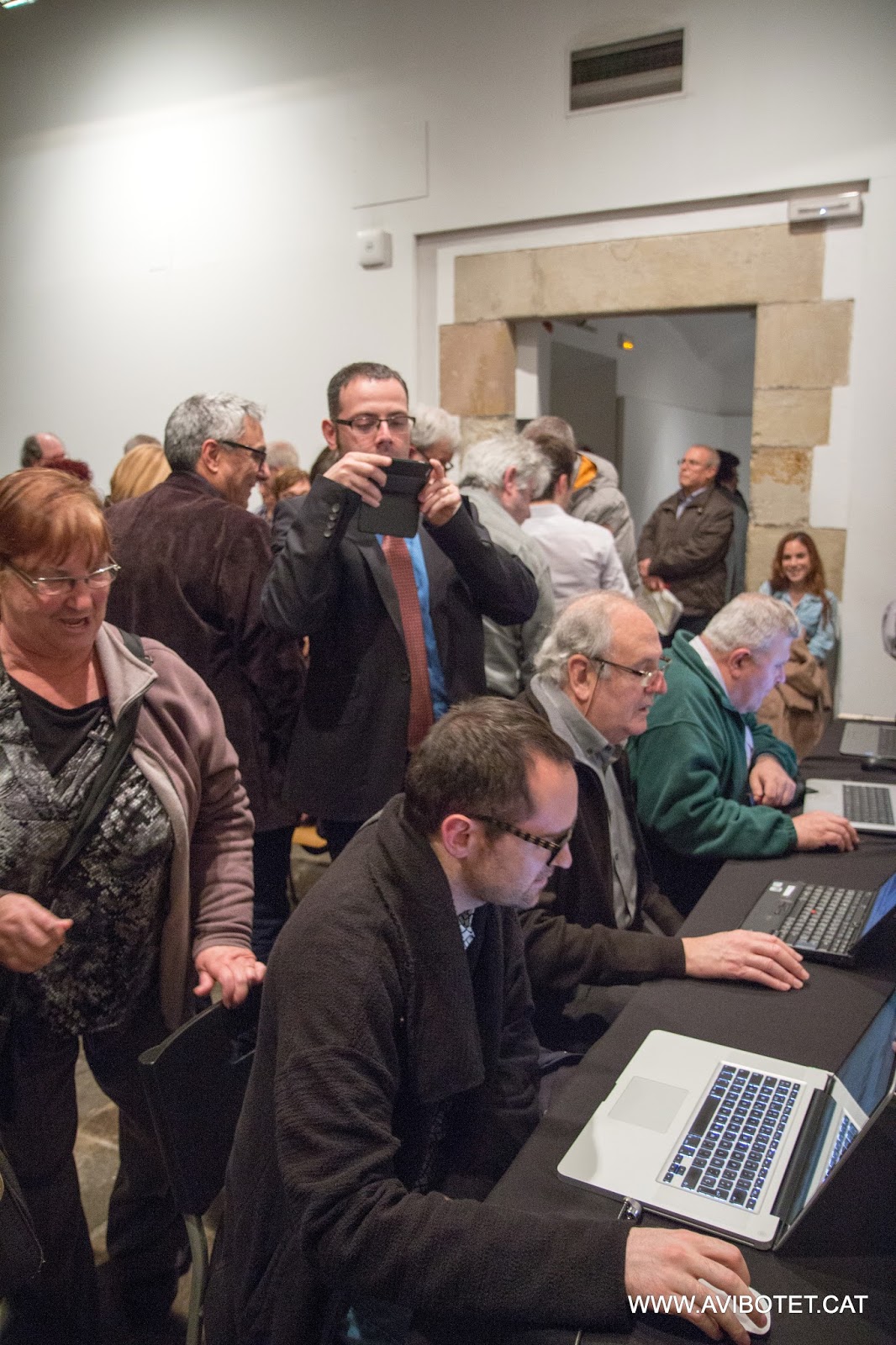 avibotet.cat: PRESENTACIÓ DEL NOU PORTAL SARDANISTA