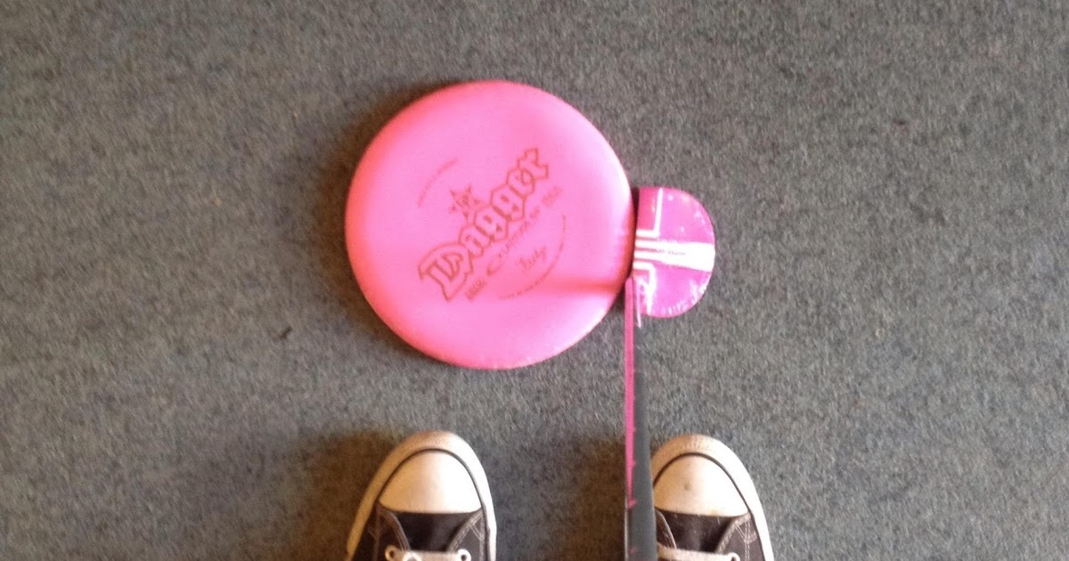 Enjoy Disc Golf and let your Putterfly: REAL Disc Golf!