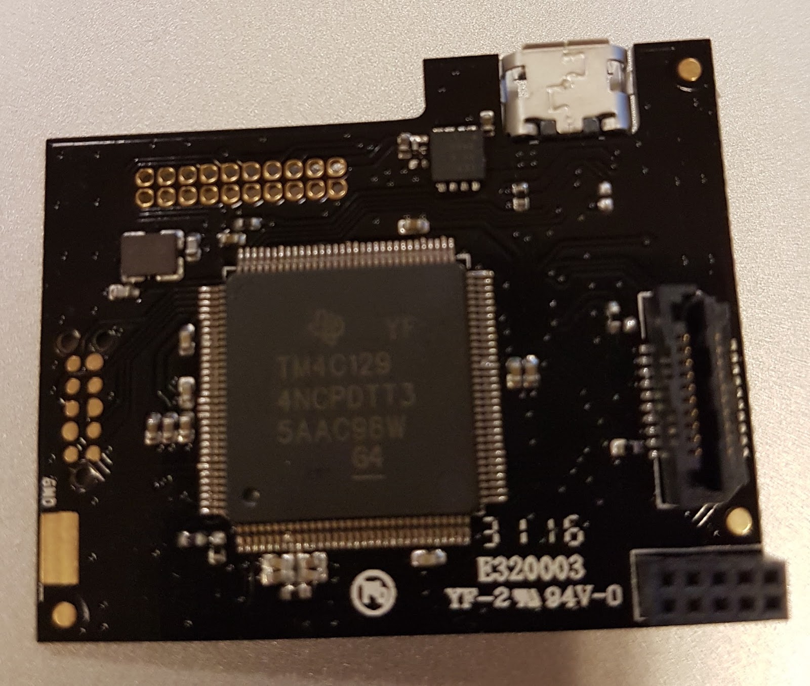 BLE: Texas Instruments CC2650 SensorTag and Debugger Devpack