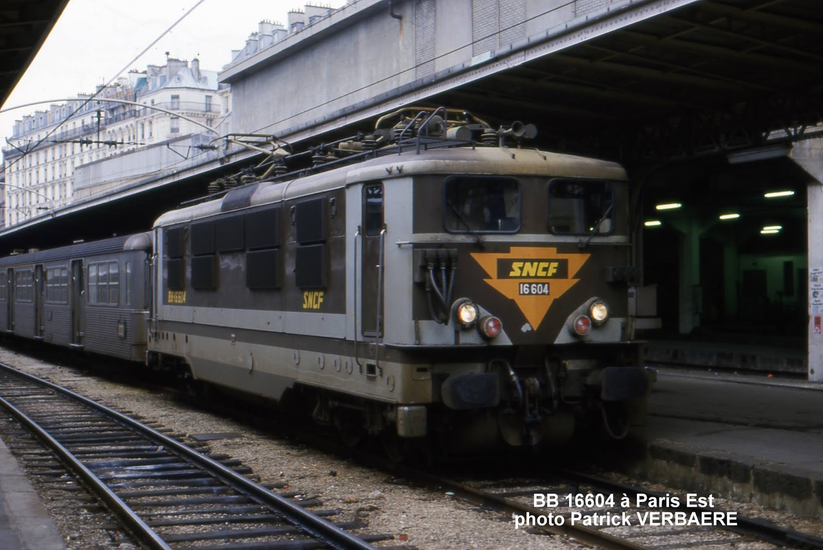 LA PASSION DU TRAIN: Les archives du 18-12-2018 : BB 16604 à Paris