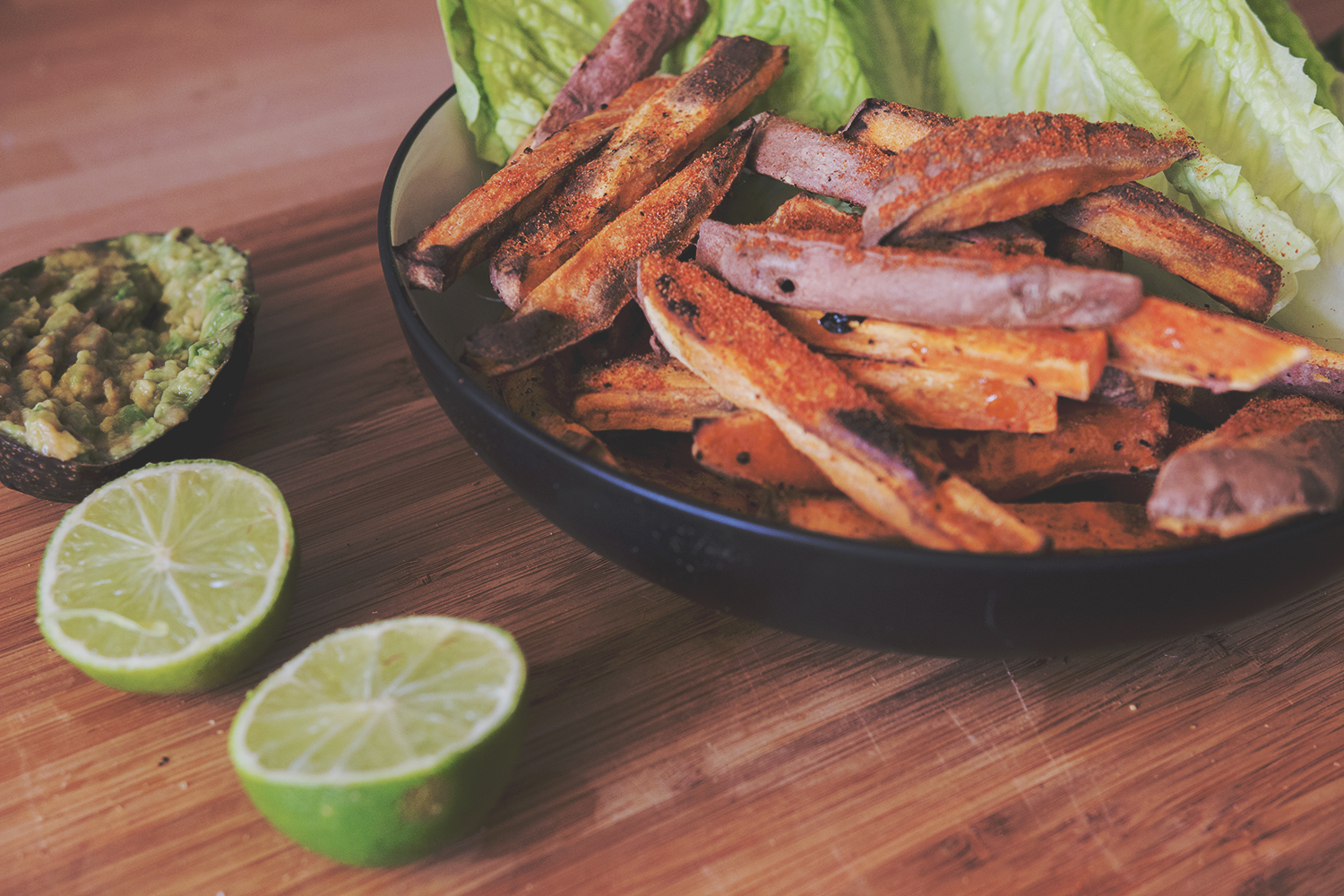 Peri Peri Sweet Potato Wedges with Avocado Dip | Lily Melrose | Bloglovin’