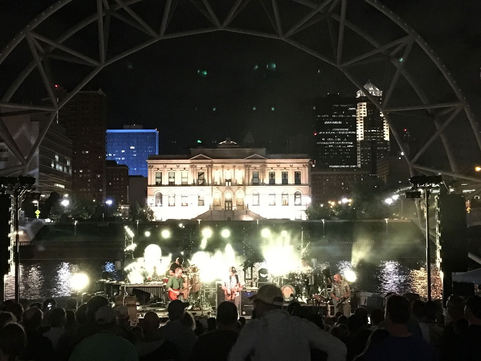 The Curtain With: moe. 2016-09-02 Simon Estes Riverfront Amphitheater ...