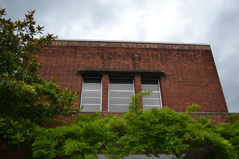 Worth a Shot: Royal Masonic Hospital: Ravenscourt Park