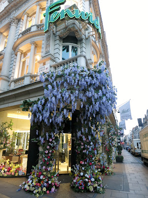 RetailStoreWindows: Fenwick, London