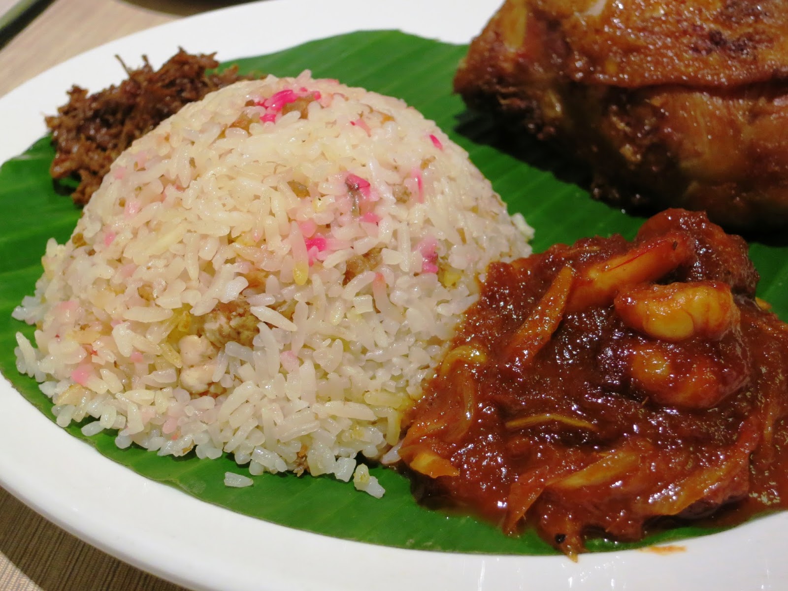 PinkyPiggu: Madam Kwan's @ Vivocity ~ A Taste of Malaysia's Signature ...