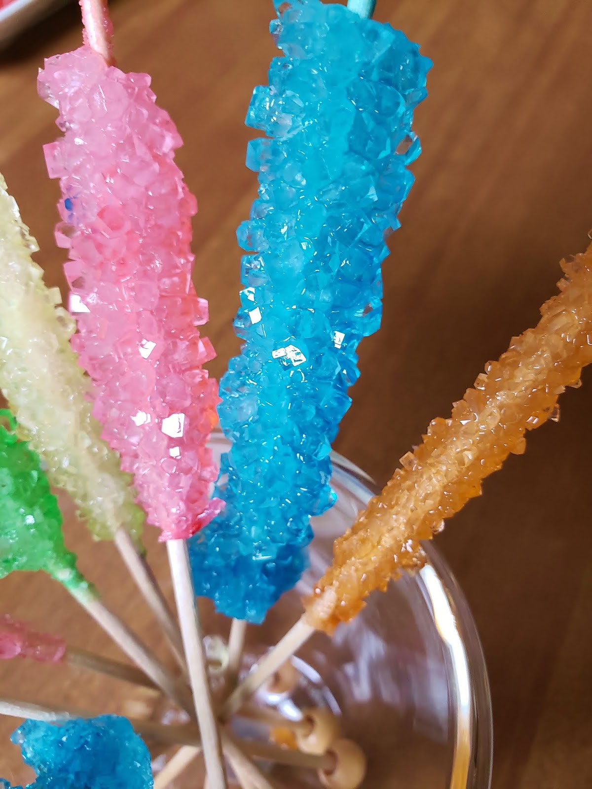 The Kissing Crust: Homemade Rock Candy