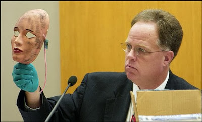 EM SINTONIA: B.T.K..