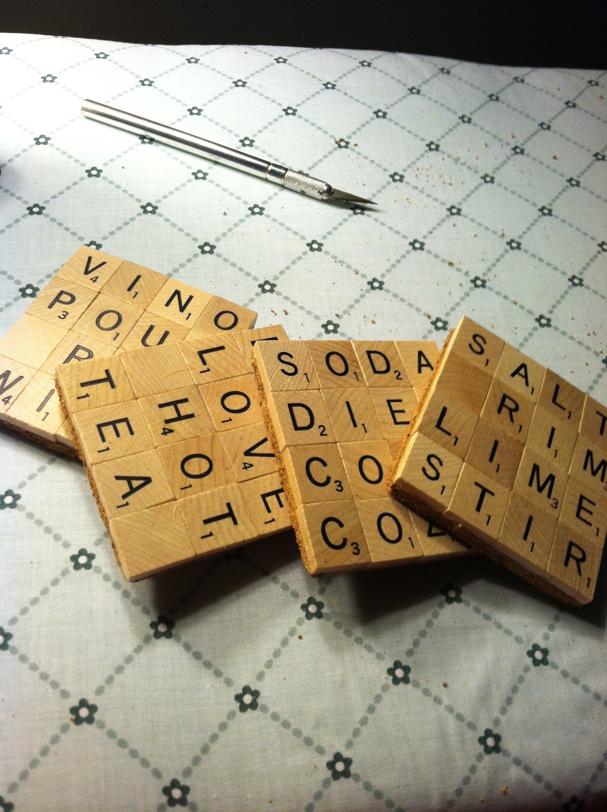Eat, Craft, Love: Scrabble Coasters