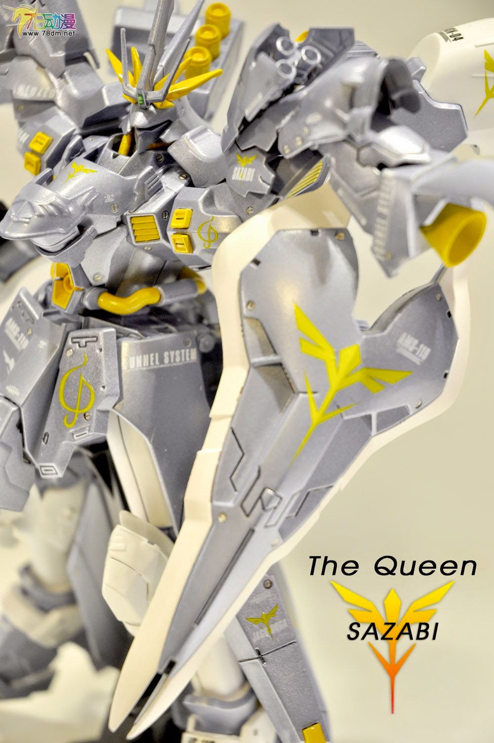 HGBF 1/144 Miss Sazabi "The Queen Sazabi" Custom Build