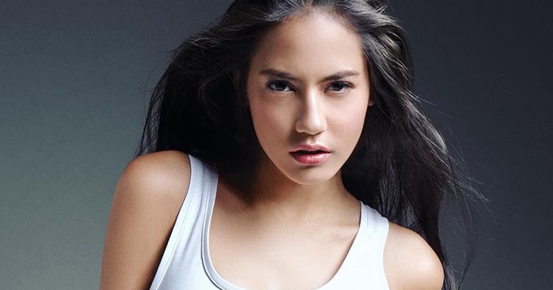Kumpulan Foto Artis Cantik Pakai Tank Top Seksi - Dzargon - detroit-federation-teacher-fw3v
