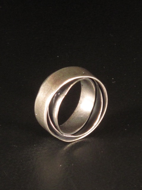 GOTI S.S.13 LOOPED RING