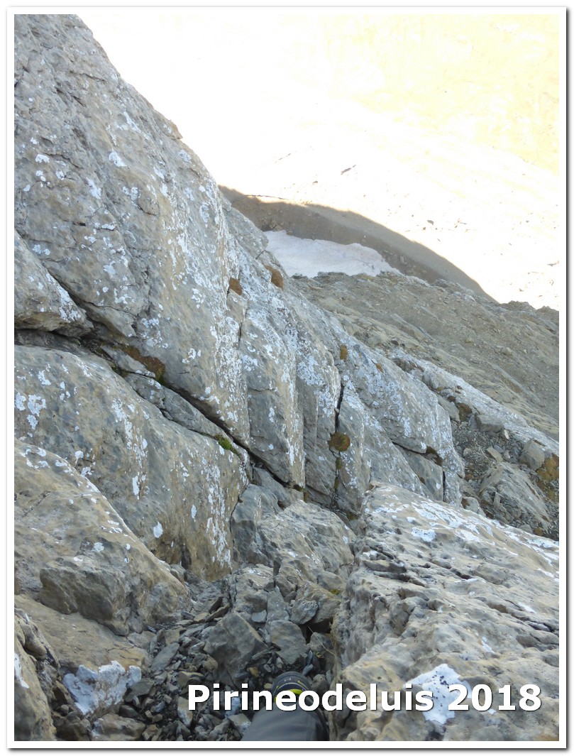 Un paseo por el Pirineo: Pico Taillón (3144 m) por la Arista NE desde ...