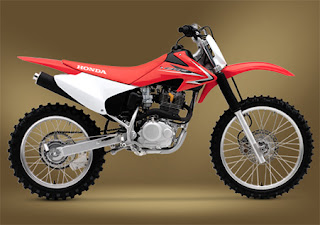 Boa Trilha: CRF 230