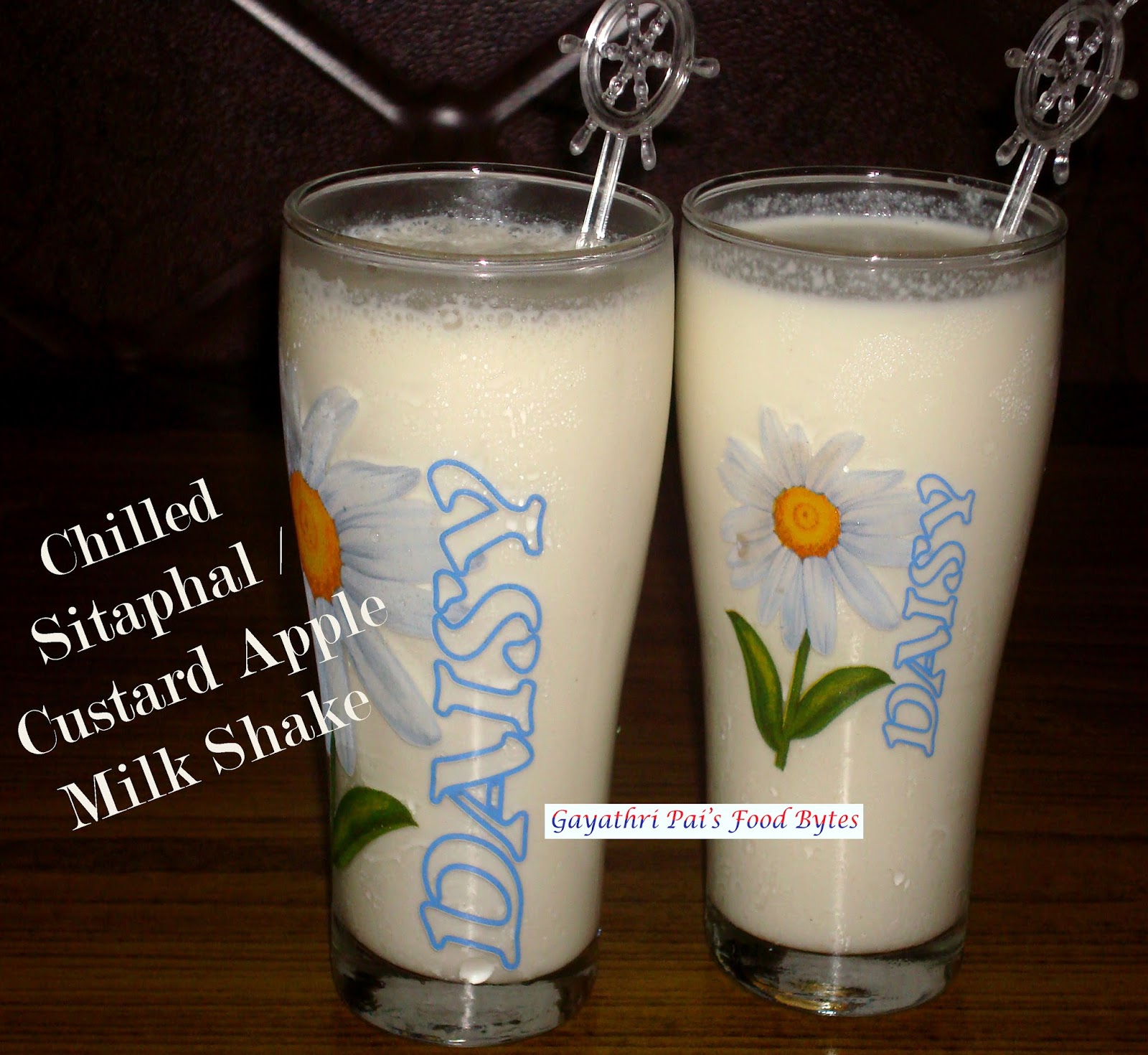 Gayathri Pai's Food Bytes: Sitaphal / Custard Apple Milk Shake.
