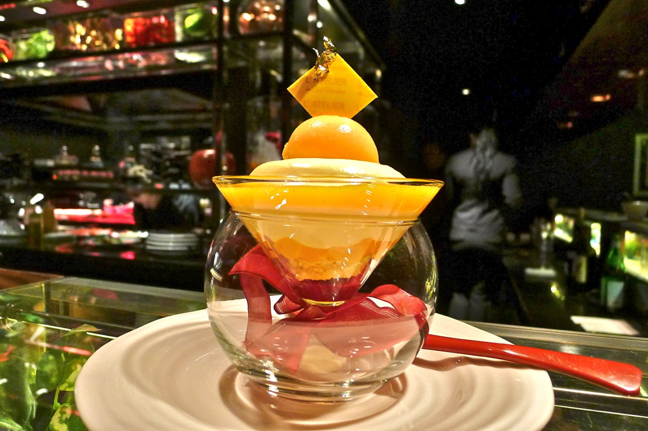 HUNGRY HOSS: L'Atelier de Joël Robuchon, London