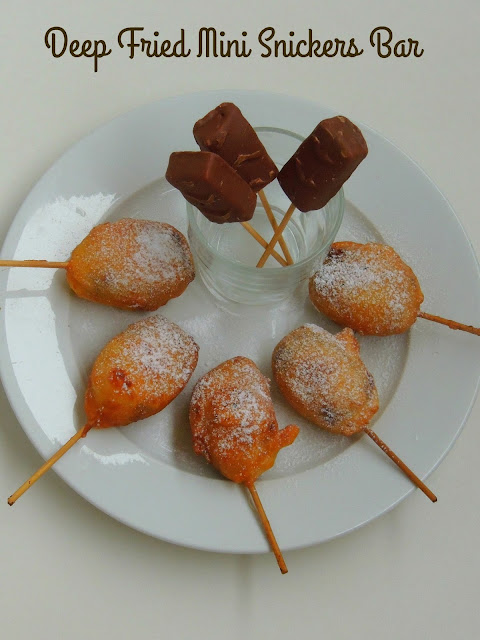 Priya's Versatile Recipes: Deep Fried Mini Snickers Bars/Fried Candy Bars