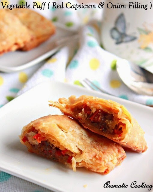 Aromatic Cooking: Vegetable Puff ( Capsicum And Onion Filling )