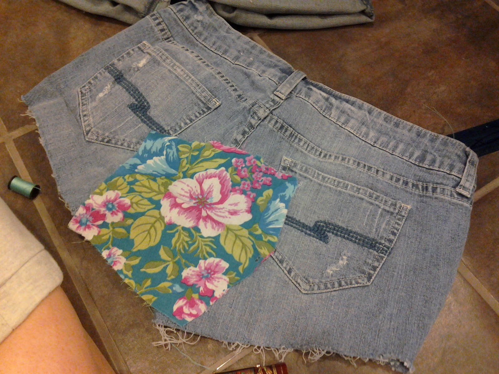 craftastical: Cute Pocket Pattern on jeans