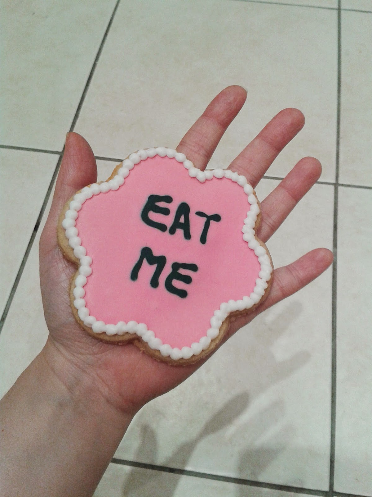 Alice In Wonderland Eat Me Cookies