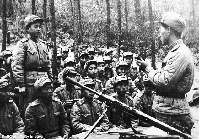 Armour force / Panssaroitu voima : Blue House raid