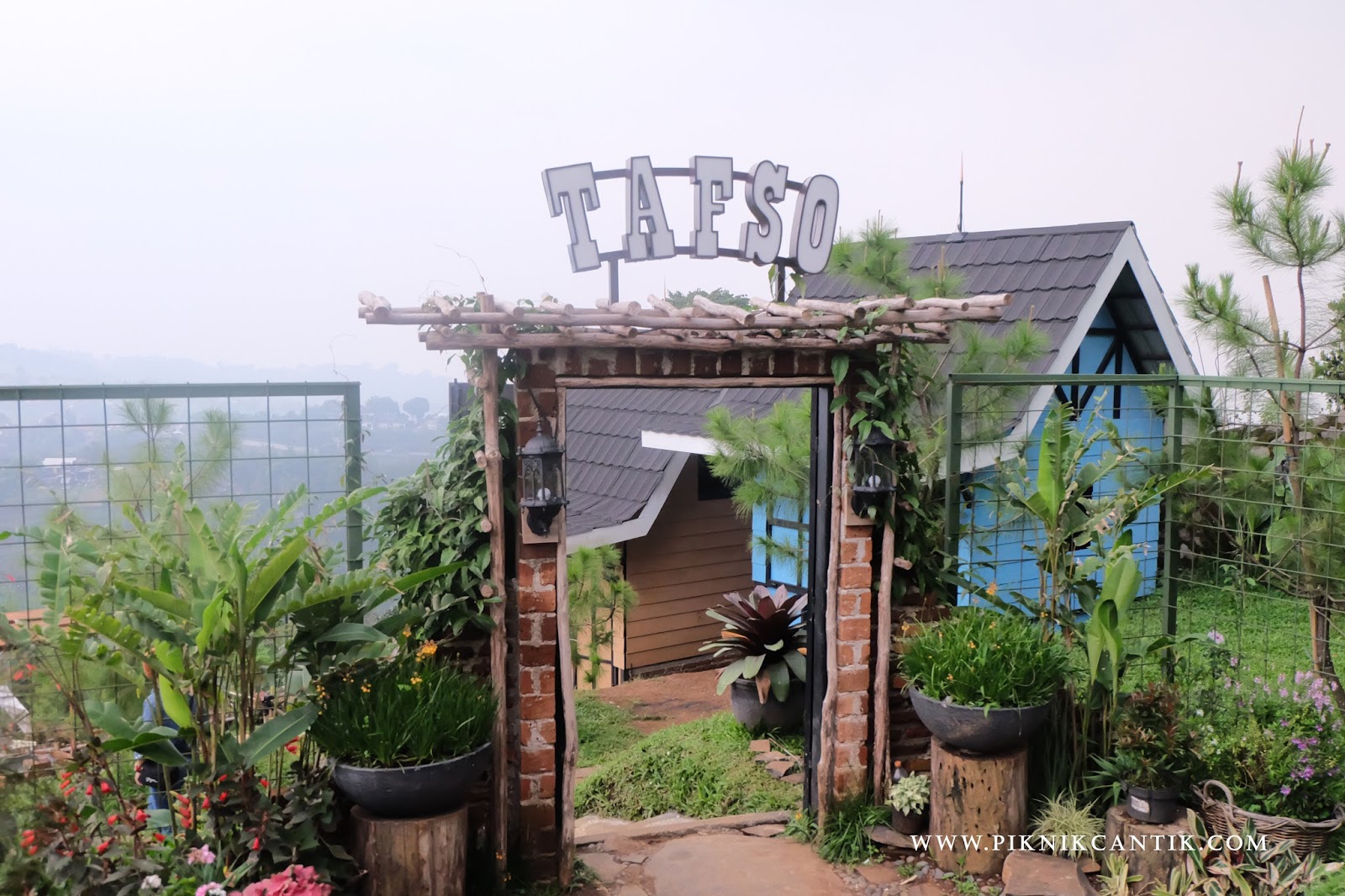 Tafso Barn, Cafe Nuansa Alam Yang Wajib Dikunjungi Piknikers ...