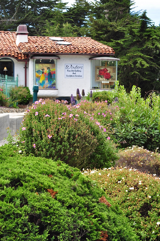 SIMPLE N SIMPLE: Carmel Highlands Station & General Store
