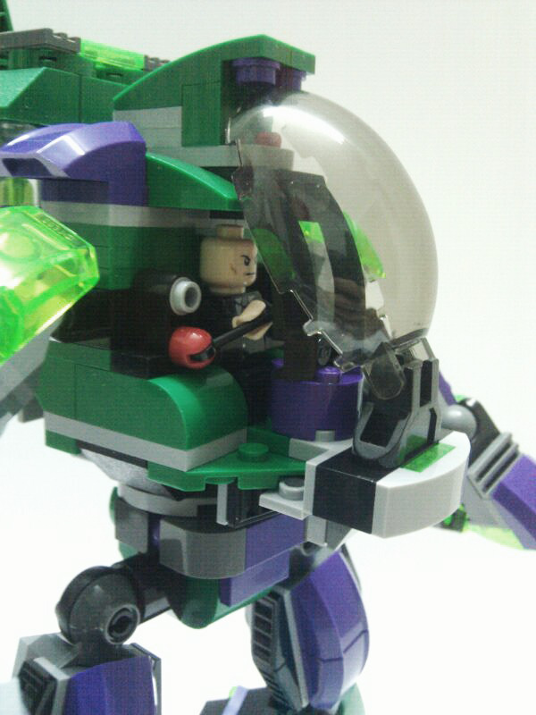 A Toy's Perspective: Lex Luthor Robot Upgraded!