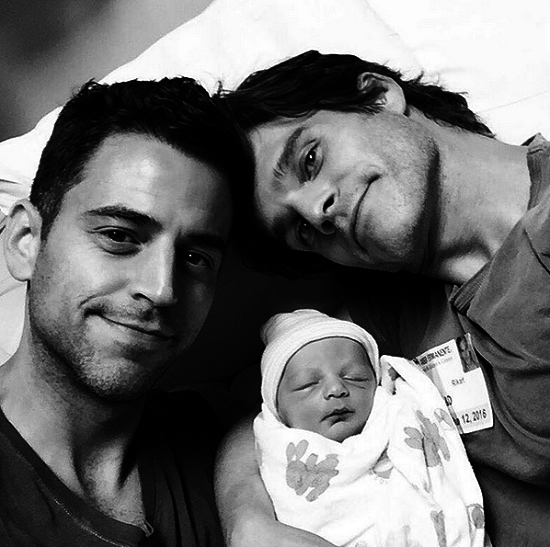 Greg Rikaart (Kevin Fisher | #YR) présente son fils sur #Instagram | #YR